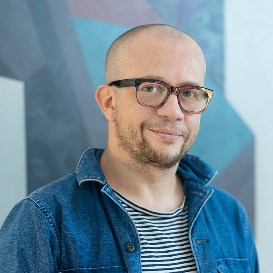 Adrian Johnson – EDITIONS LA MANUFACTURE